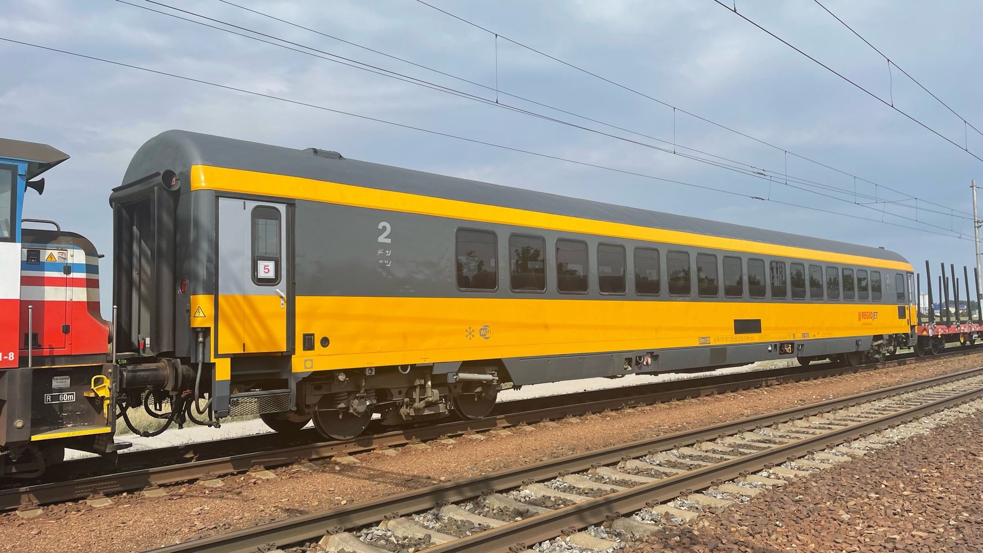 Dne 14. 7. 2022 dorazil do ZC VUZ Velim osobní vůz Bmpz zákazníka ...